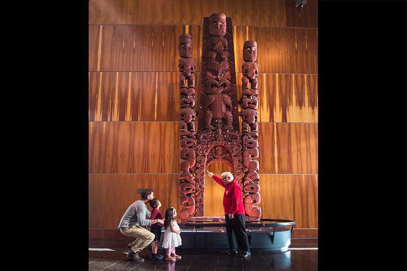 Waharoa at Te Papa – Gateways to Aotearoa New Zealand | Te Papa